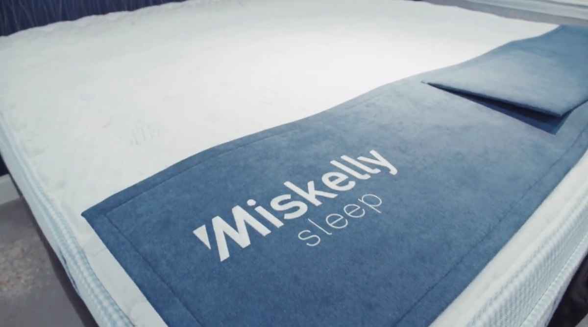 Miskelly discount store store